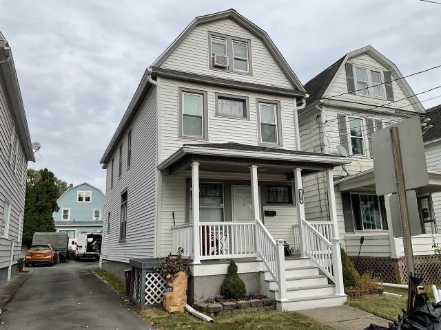 4 Bedroom Home for Rent at 110 East Bennett Street, Kingston, PA 18704 Kingston