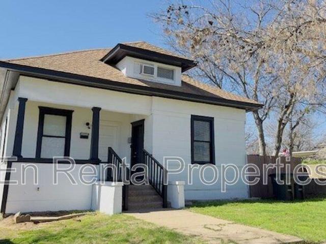 4 Bedroom Home for Rent at 1217 Clinton Ave, Ft Worth, TX 76164