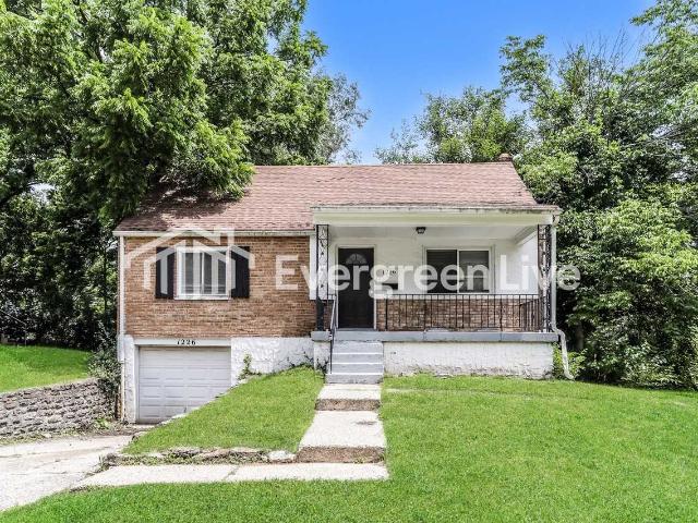 4 Bedroom Home for Rent at 1226 Toluca Ct, Cincinnati, OH 45224 College Hill