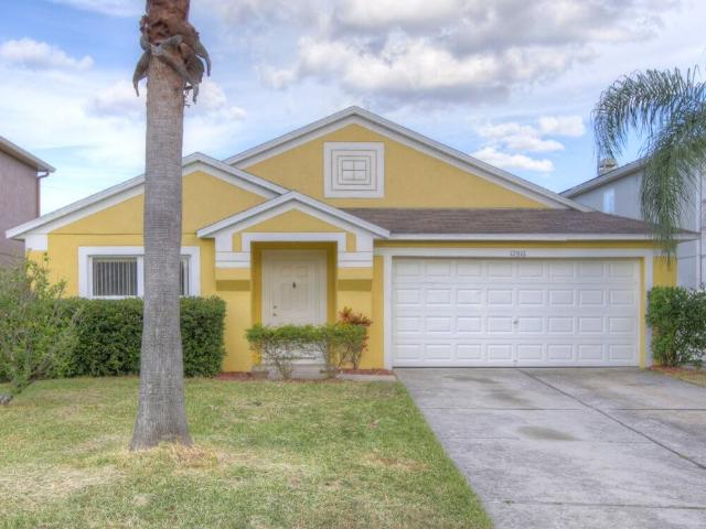 4 Bedroom Home for Rent at 12916 Los Alamitos Ct, Orlando, FL 32837