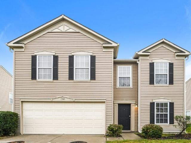 4 Bedroom Home for Rent at 13921 Lawrence Farm Ln, Charlotte, NC 28278 Steele Creek