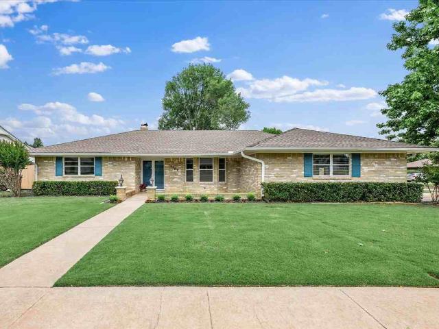 4 Bedroom Home for Rent at 14100 Constitution Ave, Edmond, OK 73013