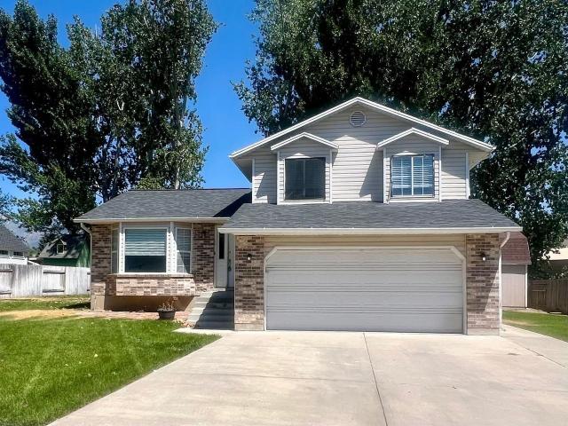 4 Bedroom Home for Rent at 1412 N 220 E, Lehi, UT 84043