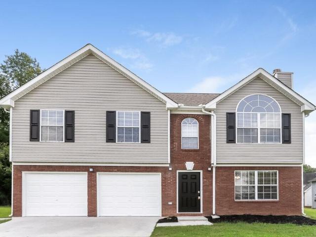 4 Bedroom Home for Rent at 1413 Cater Ct, Riverdale, GA 30296
