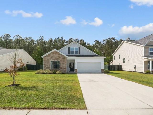 4 Bedroom Home for Rent at 1431 Waybridge Way, Richmond Hill, GA 31324