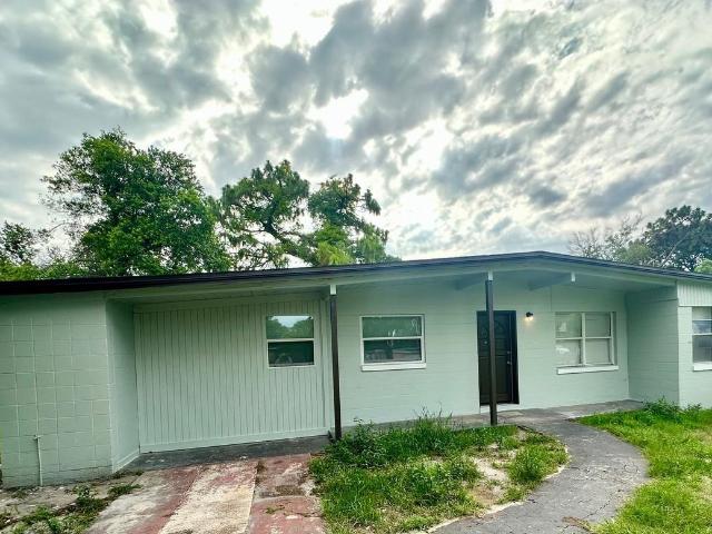 4 Bedroom Home for Rent at 1507 Queensway Rd, Orlando, FL 32808