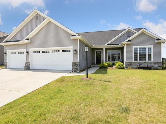 4 Bedroom Home for Rent at 1503 Yankee Ln, Champaign, IL 61822