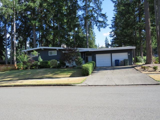4 Bedroom Home for Rent at 15105 Se 20th St, Bellevue, WA 98007 Southeast Bellevue