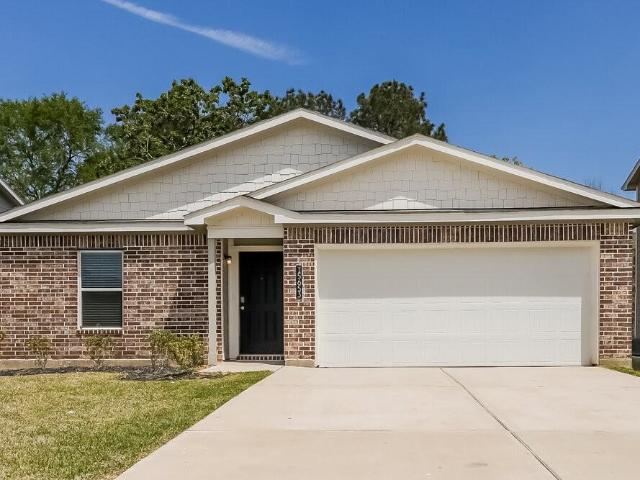 4 Bedroom Home for Rent at 15653 Del Norte Dr #A1, Conroe, TX 77306
