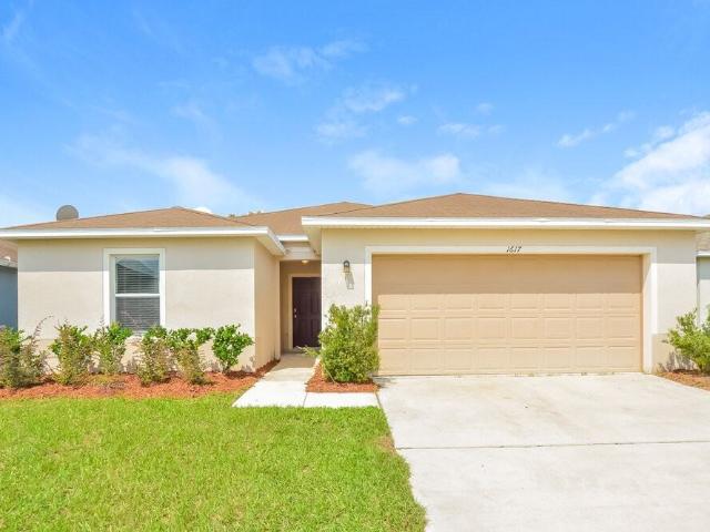 4 Bedroom Home for Rent at 1617 Strathmore Cir, Mount Dora, FL 32757 Loch