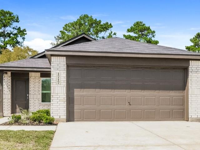 4 Bedroom Home for Rent at 1717 Lofty Cedar Ct, Conroe, TX 77301