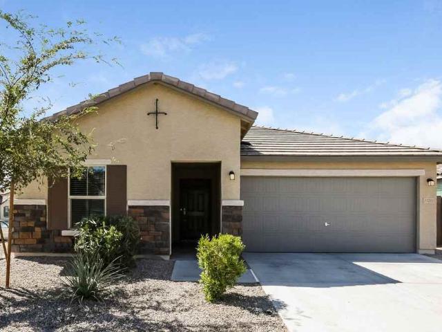 4 Bedroom Home for Rent at 17211 W Gibson Ln, Goodyear, AZ 85338