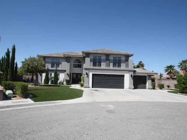 4 Bedroom Home for Rent at 1721 Fairgate Ct, Las Vegas, NV 89117 Canyon Gate