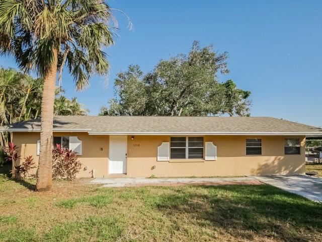 4 Bedroom Home for Rent at 1778 Settler Dr, Fort Myers, FL 33905