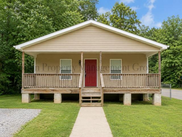 4 Bedroom Home for Rent at 1816 S Holly St, Chattanooga, TN 37404 Ridgedale Oak Grove Clifton Hills