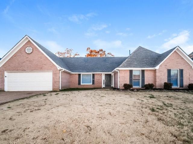 4 Bedroom Home for Rent at 1855 Oak Springs Dr, Cordova, TN 38016