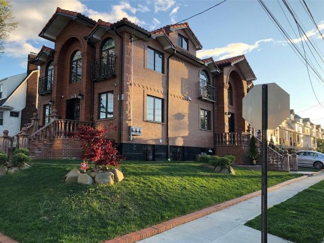 4 Bedroom Home for Rent at 18 02 150th St, New York, NY 11354 Flushing