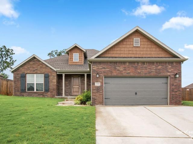 4 Bedroom Home for Rent at 1925 Price Ave, Lowell, AR 72745