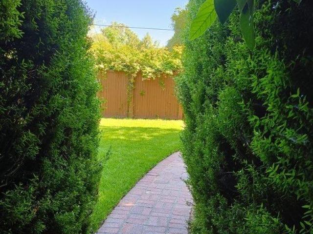4 Bedroom Home for Rent at 19523 Strathern St #NA, Los Angeles, CA 91335 Reseda