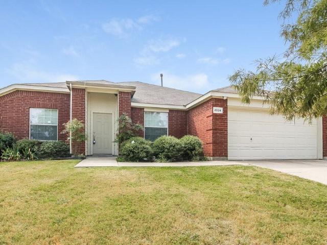 4 Bedroom Home for Rent at 2024 Northridge Dr, Forney, TX 75126 Windmill Farms