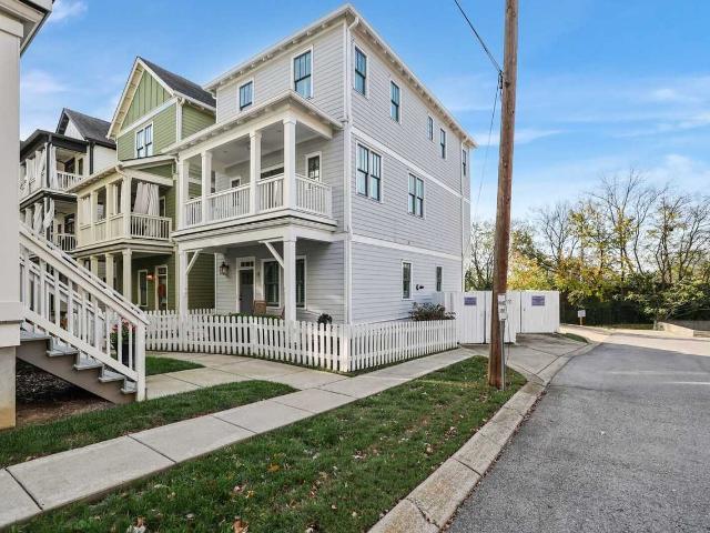 4 Bedroom Home for Rent at 204 Burns Ave, Nashville, TN 37203 West End Park