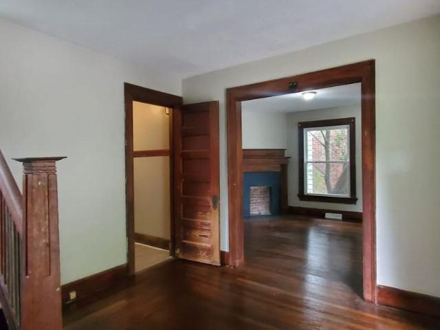 4 Bedroom Home for Rent at 205 Lexington Ave, Dayton, OH 45402 Southern Dayton View