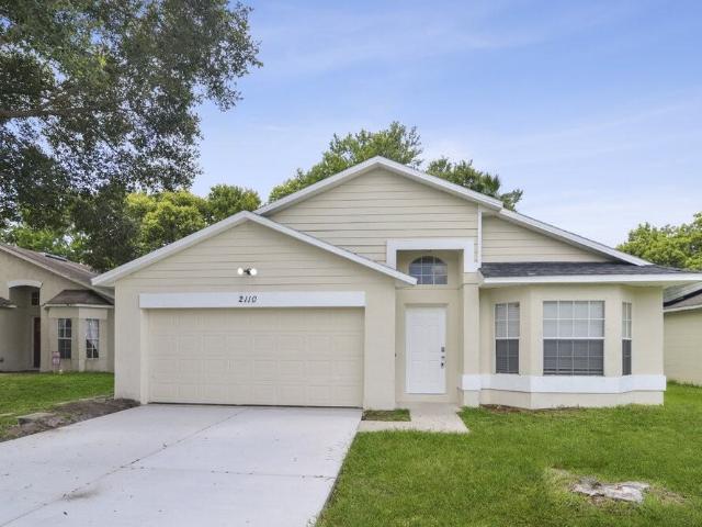 4 Bedroom Home for Rent at 2110 Donegan Pl, Orlando, FL 32826