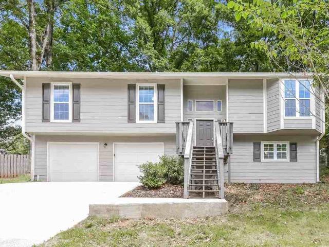4 Bedroom Home for Rent at 2145 Atkinson Ln, Lawrenceville, GA 30043