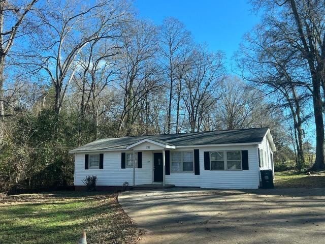 4 Bedroom Home for Rent at 217 Boger Ct Sw, Concord, NC 28025 Logan
