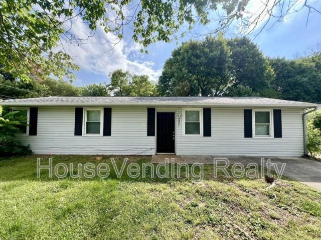 4 Bedroom Home for Rent at 2221 Compton Dr, Maryville, TN 37804