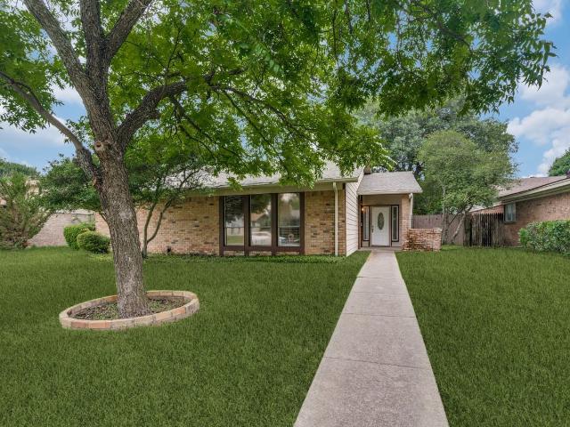4 Bedroom Home for Rent at 2221 Pueblo Dr, Garland, TX 75040