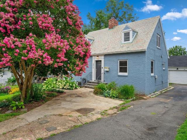 4 Bedroom Home for Rent at 2410 S Dakota Ave Ne, Washington, DC 20018 Brentwood Langdon
