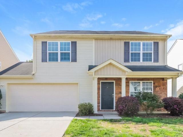 4 Bedroom Home for Rent at 2502 Richard Rozzelle Dr, Charlotte, NC 28214 Harwood Lane