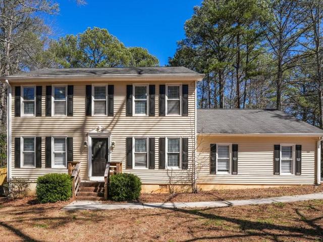 4 Bedroom Home for Rent at 2526 Highland Dr Se, Atlanta, GA 30013 Fieldstone