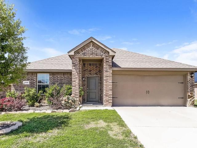 4 Bedroom Home for Rent at 2520 Caden Ct, Forney, TX 75126