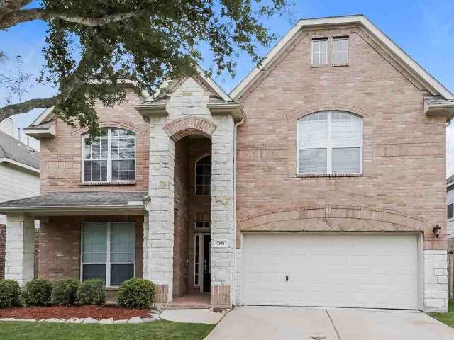 4 Bedroom Home for Rent at 2531 Crystal Shore Dr, Rosharon, TX 77583