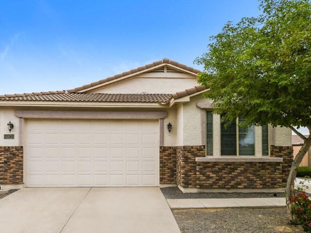 4 Bedroom Home for Rent at 27741 N Amira Way, Queen Creek, AZ 85143