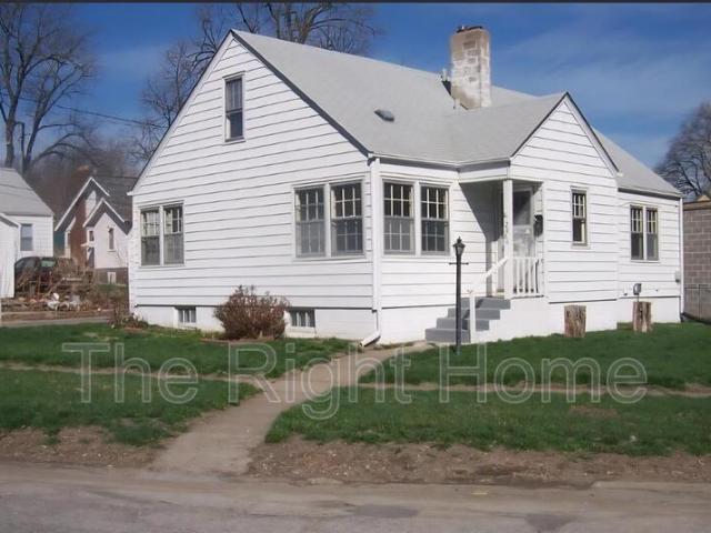 4 Bedroom Home for Rent at 2886 Martin Ave, Omaha, NE 68112