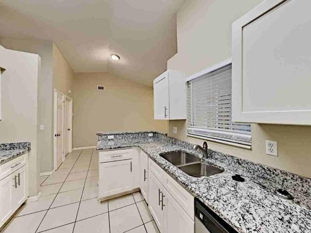 4 Bedroom Home for Rent at 2938 Hickory Ridge Dr, Lakeland, FL 33813