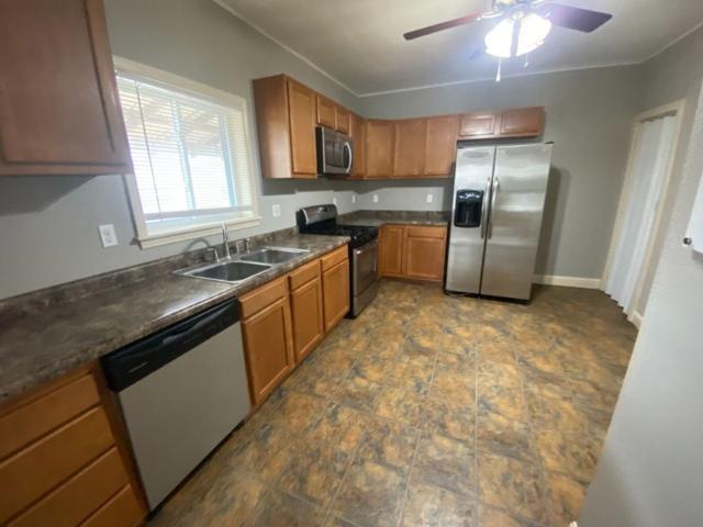 4 Bedroom Home for Rent at 309 N William St, Columbia, MO 65201 Benton Stephens