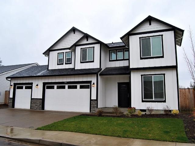 4 Bedroom Home for Rent at 309 S 7th St, Carlton, OR 97111