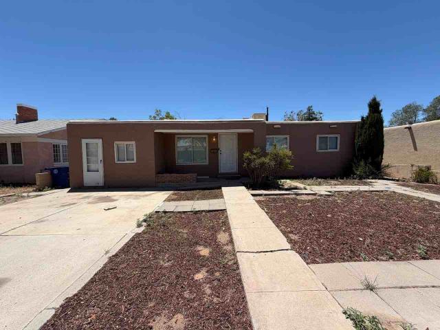 4 Bedroom Home for Rent at 317 Cagua Dr Ne, Albuquerque, NM 87108 Fair West