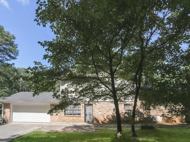 4 Bedroom Home for Rent at 3212 Goldenchain Dr, Lithonia, GA 30038