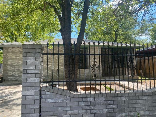 4 Bedroom Home for Rent at 322 Jean St, San Antonio, TX 78207 Avenida Guadalupe