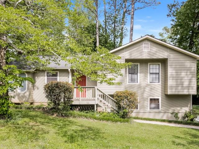 4 Bedroom Home for Rent at 3240 Beaver Dr, Douglasville, GA 30135