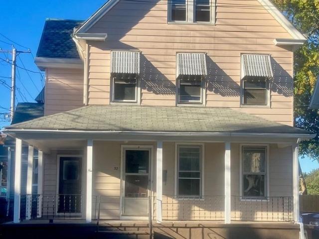 4 Bedroom Home for Rent at 32 Crescent St, Ansonia, CT 06401