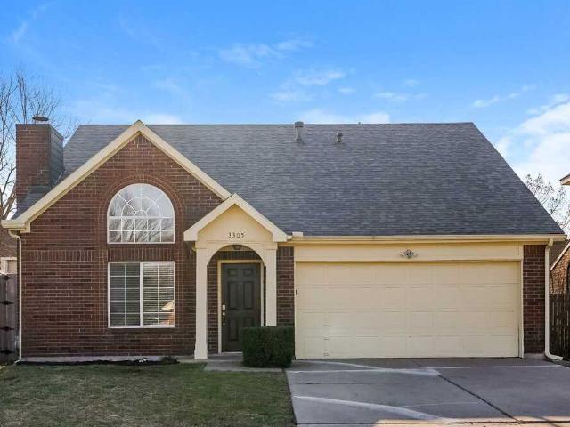 4 Bedroom Home for Rent at 3305 Wilmington Dr, Grand Prairie, TX 75052