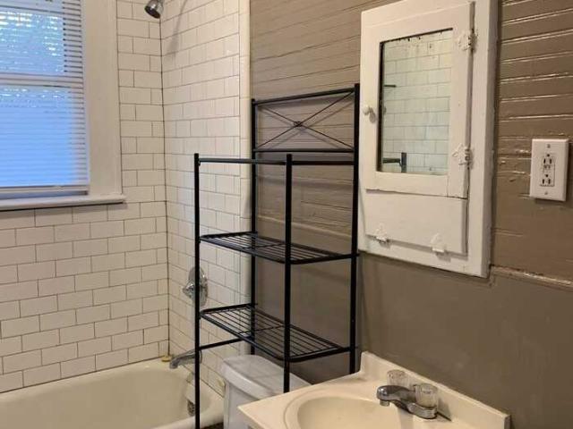 4 Bedroom Home for Rent at 331 W 40th St, Jacksonville, FL 32206 Brentwood