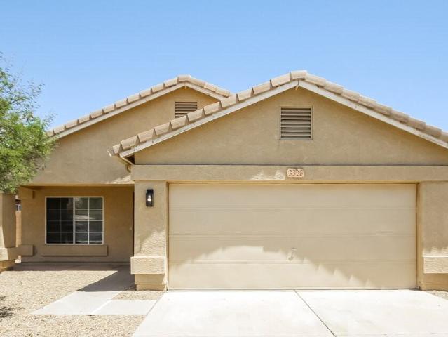 4 Bedroom Home for Rent at 3326 W Shumway Farm Rd, Phoenix, AZ 85041