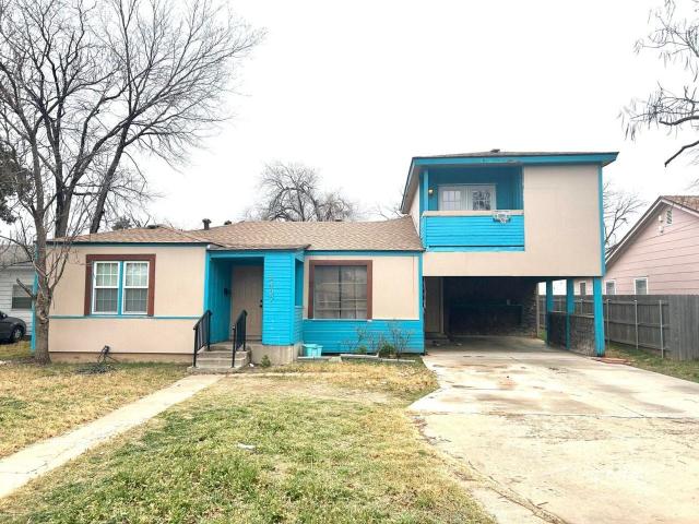 4 Bedroom Home for Rent at 3407 30th St, Lubbock, TX 79410 Maxey Park